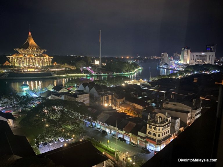 24 Incredible Places To Visit In Kuching, Sarawak🥰 - Malaysia Uncovered